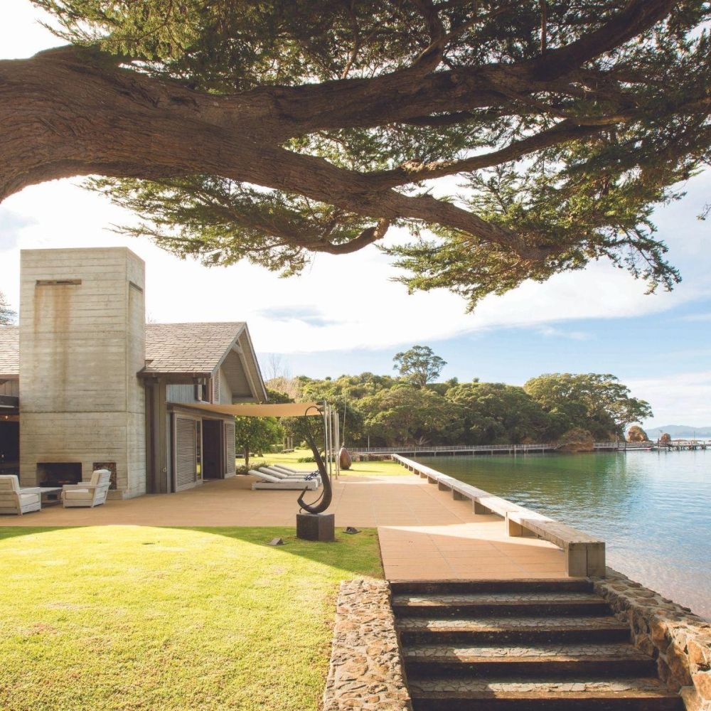The Landing Bay of Islands | Walk into Luxury