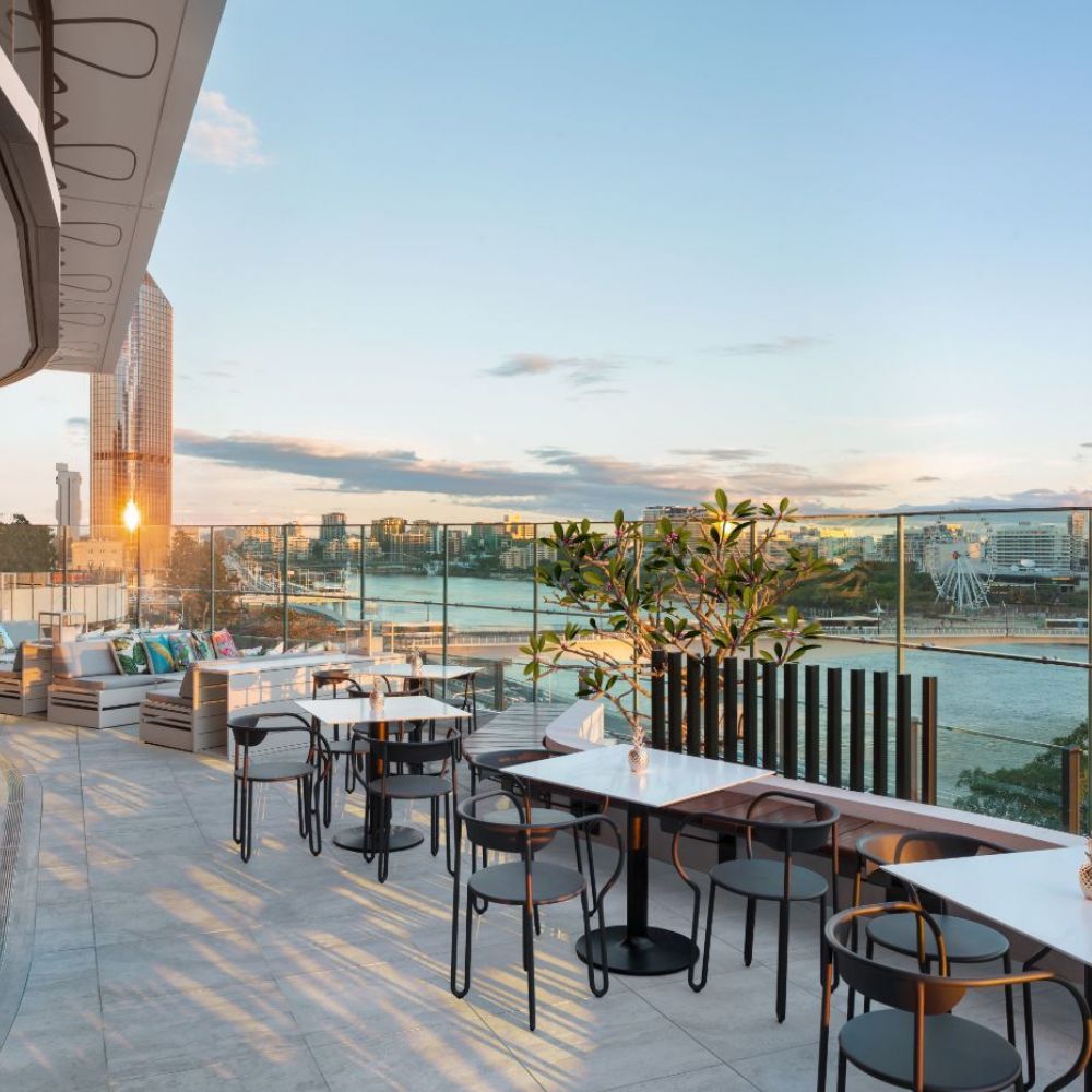 W Hotel, Brisbane | Luxury Accommodation Brisbane | Walk Into Luxury