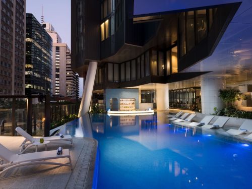 W Hotel, Brisbane | Luxury Accommodation Brisbane | Walk Into Luxury